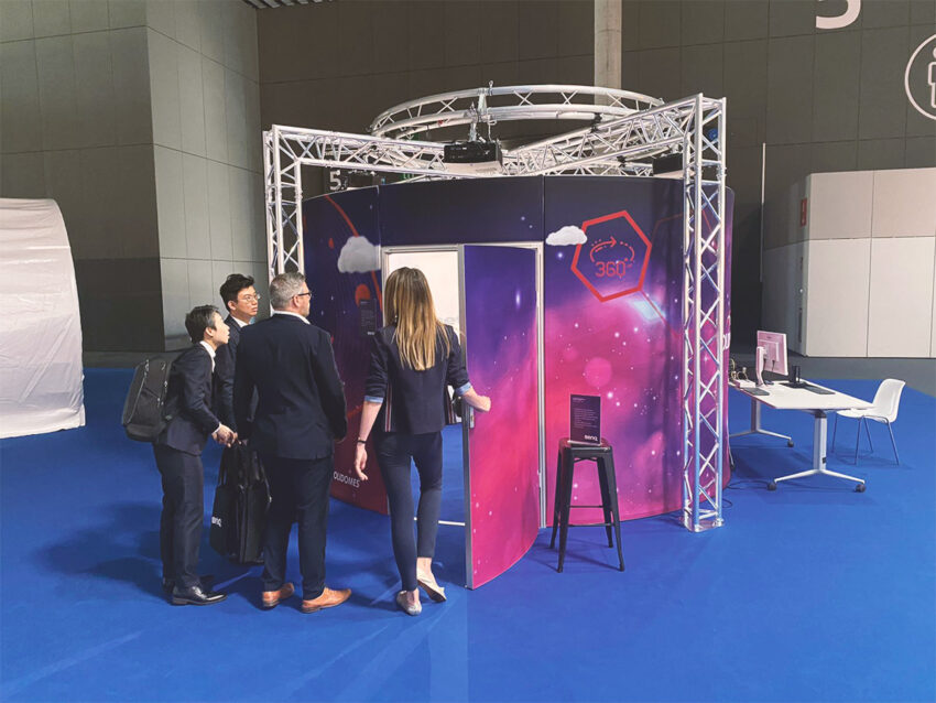 Transform Your Trade Show Experience - Immersive Circular Room ...