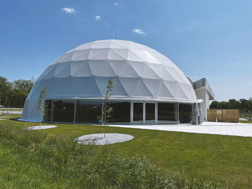 Magnificent P500 Projection Dome